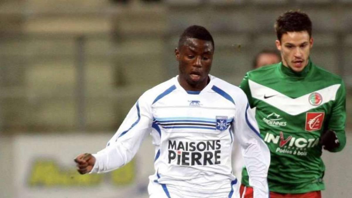Le PSG Se Renseigne Sur Paul Georges Ntep