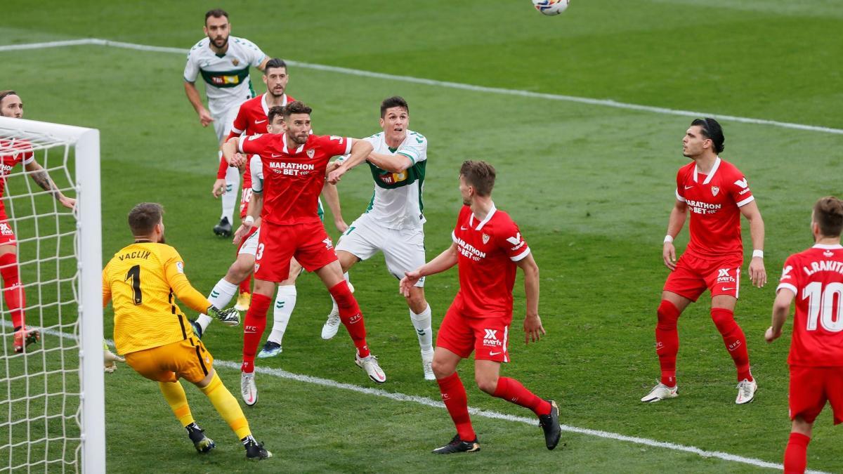 Liga : Séville tombe à Elche