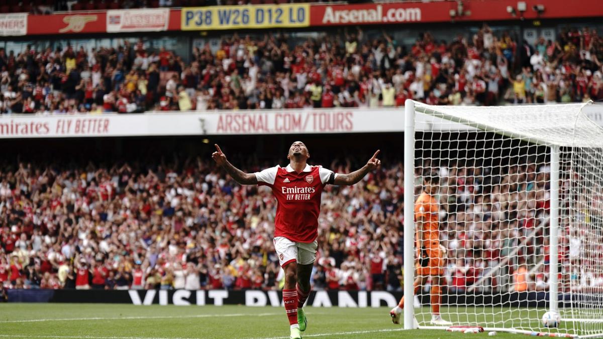 Porté par un triplé de Gabriel Jesus, Arsenal étrille Séville et s ...