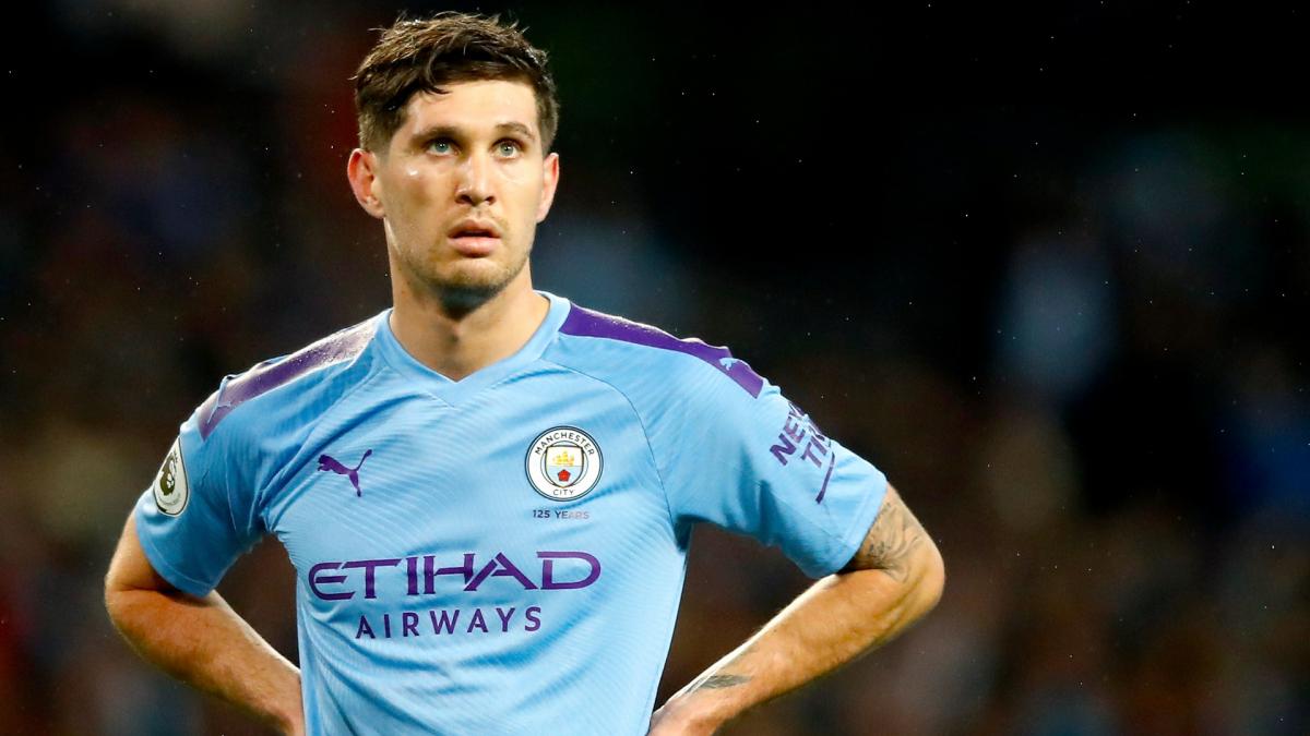 John Stones annonce son départ de Man City