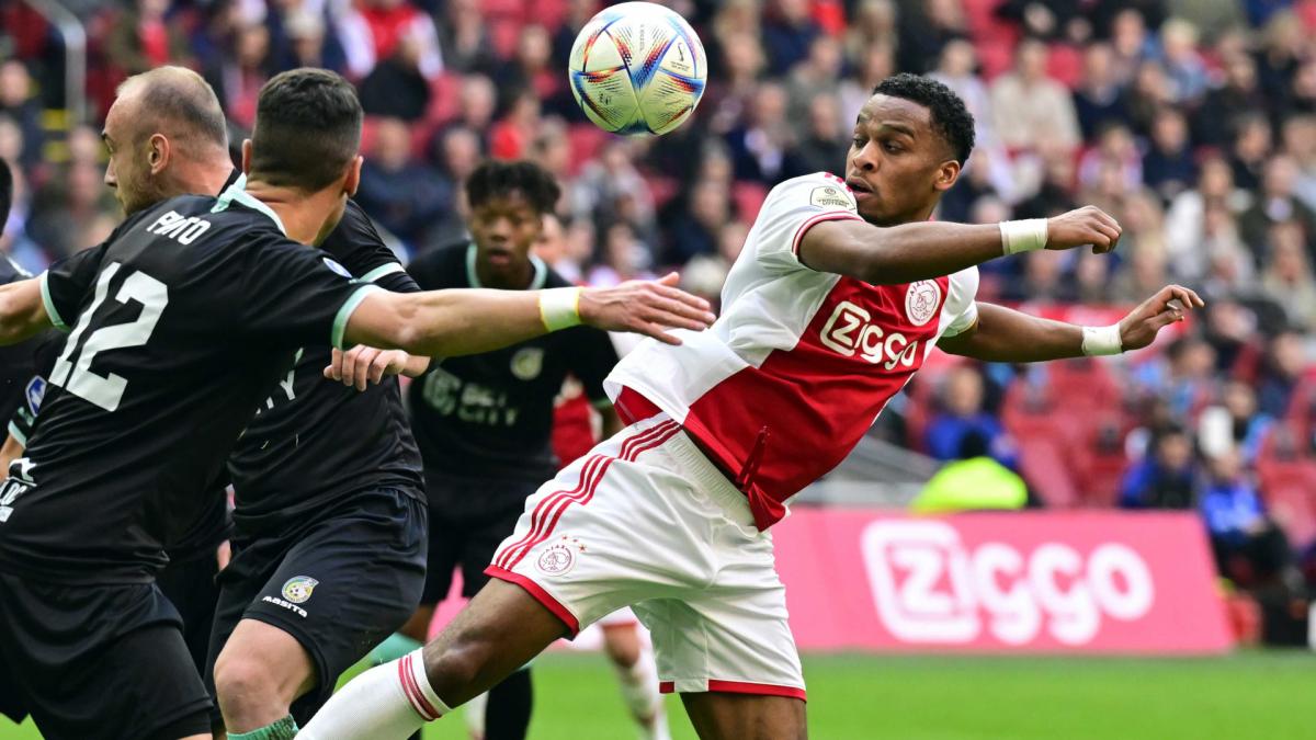 Arsenal fait une première offre pour Jurriën Timber