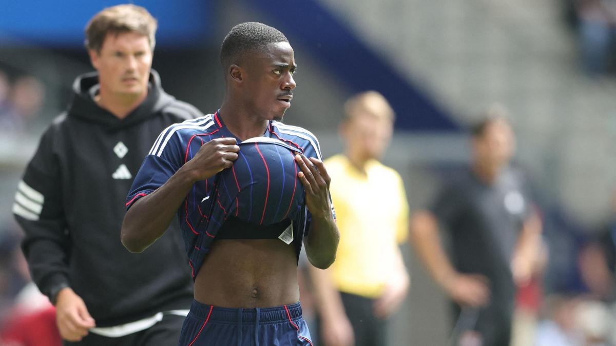 L’OL prête Saël Kumbedi à Wolfsburg