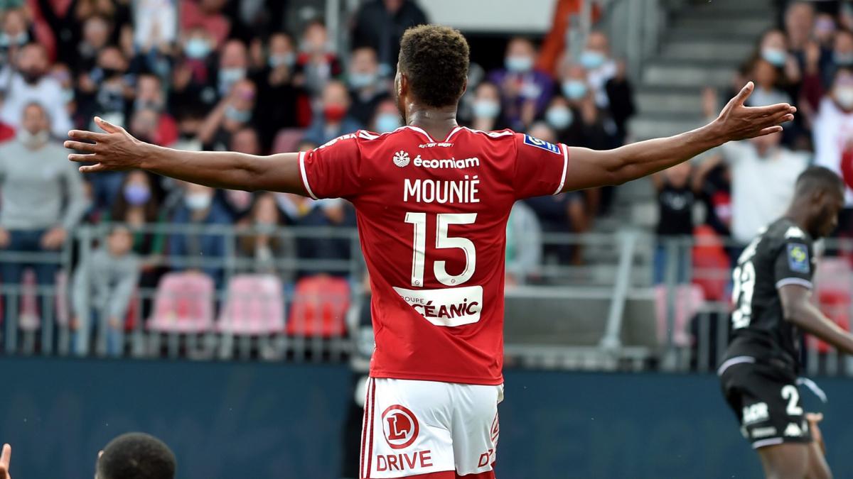 Steve Mounié va quitter Brest