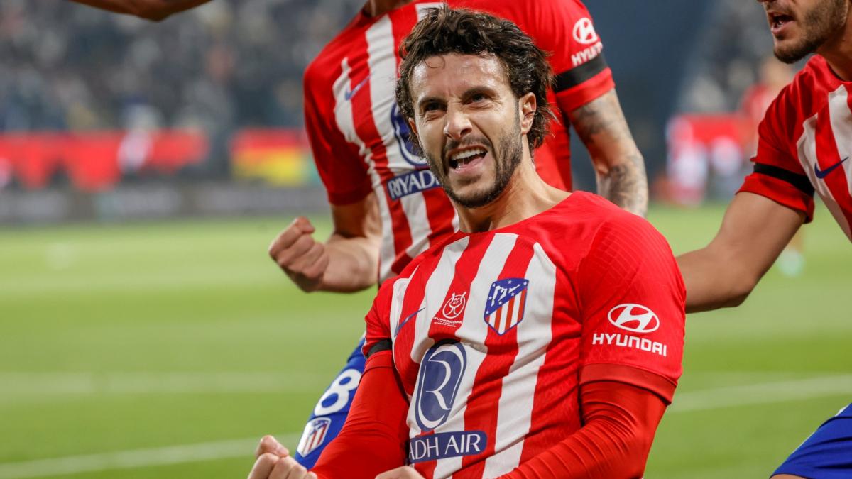 AS Roma : Mario Hermoso renforce la défense romaine