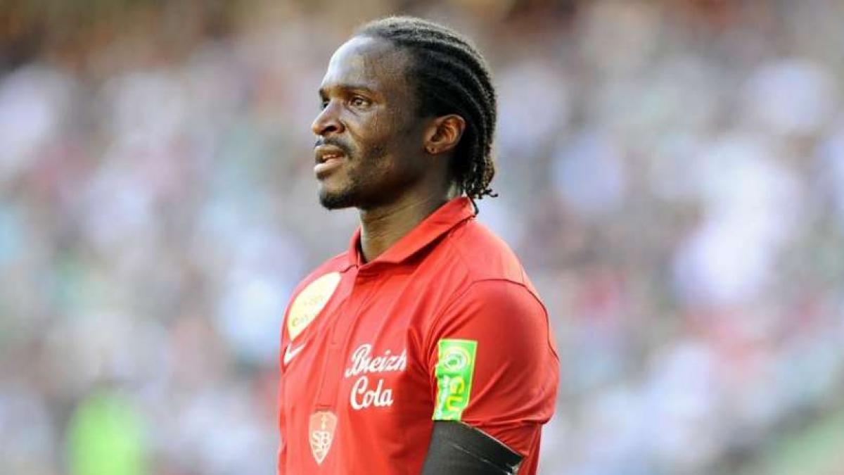 Le grand pont sur Roberto Carlos, Odense, le PSG : Bernard Mendy ...