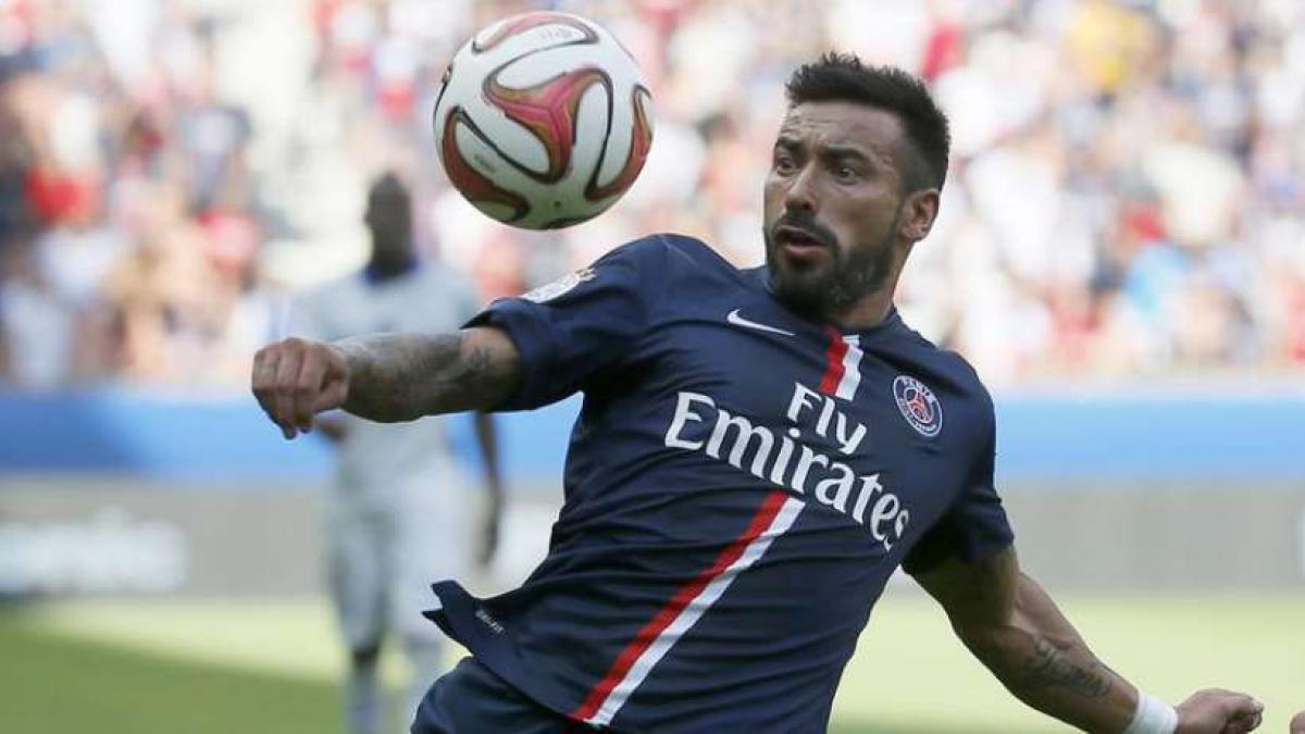 PSG : Lavezzi se pose beaucoup de questions...