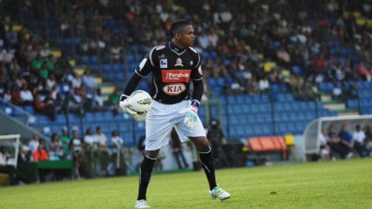 Info FM : à la découverte de Melvin Adrien, talentueux gardien à la ...