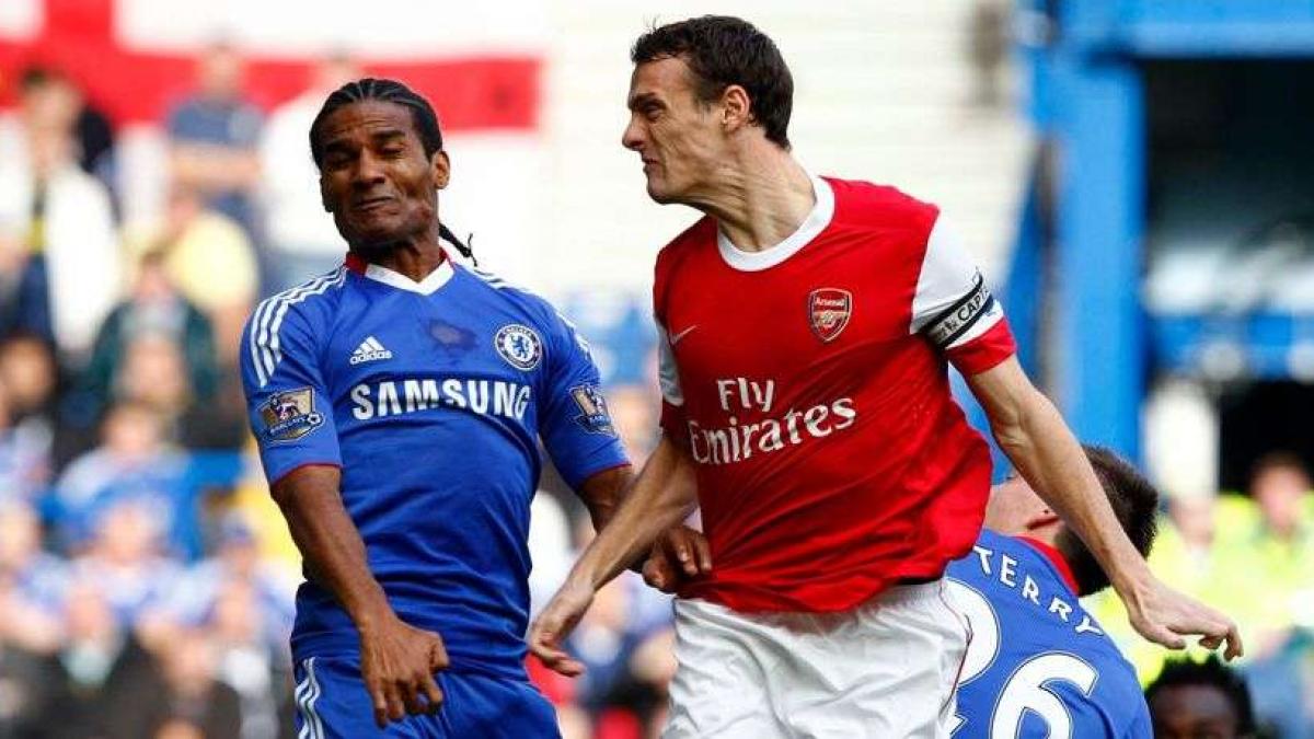 Arsenal : Squillaci mis à la porte