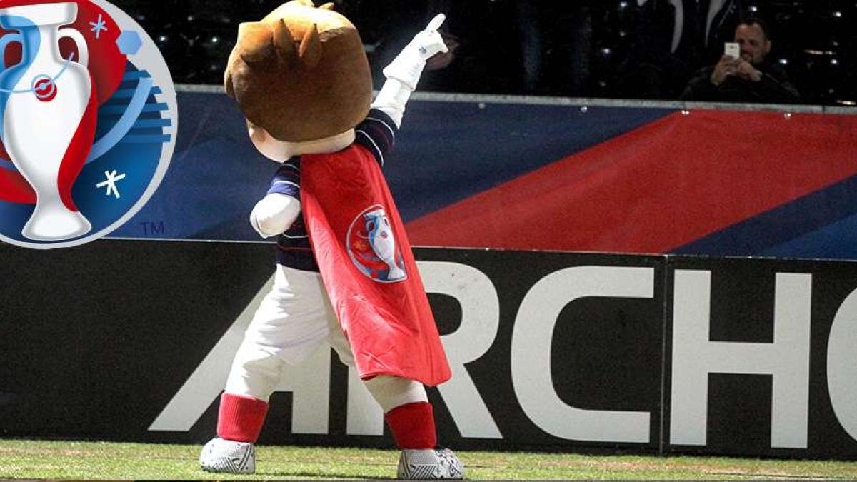 Super Victor, la mascotte officielle de l'Euro 2016