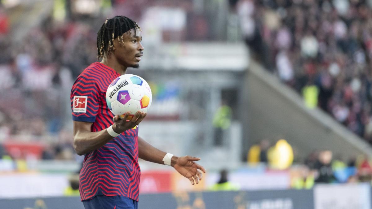 LdC : Mohamed Simakan donne la recette au PSG pour battre Dortmund