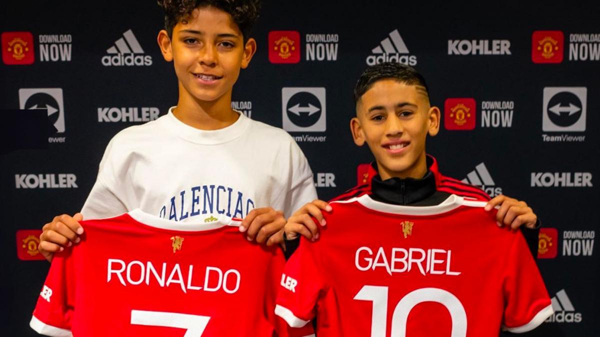 Manchester United : qui est JJ Gabriel, le crack de 14 ans surnommé ...