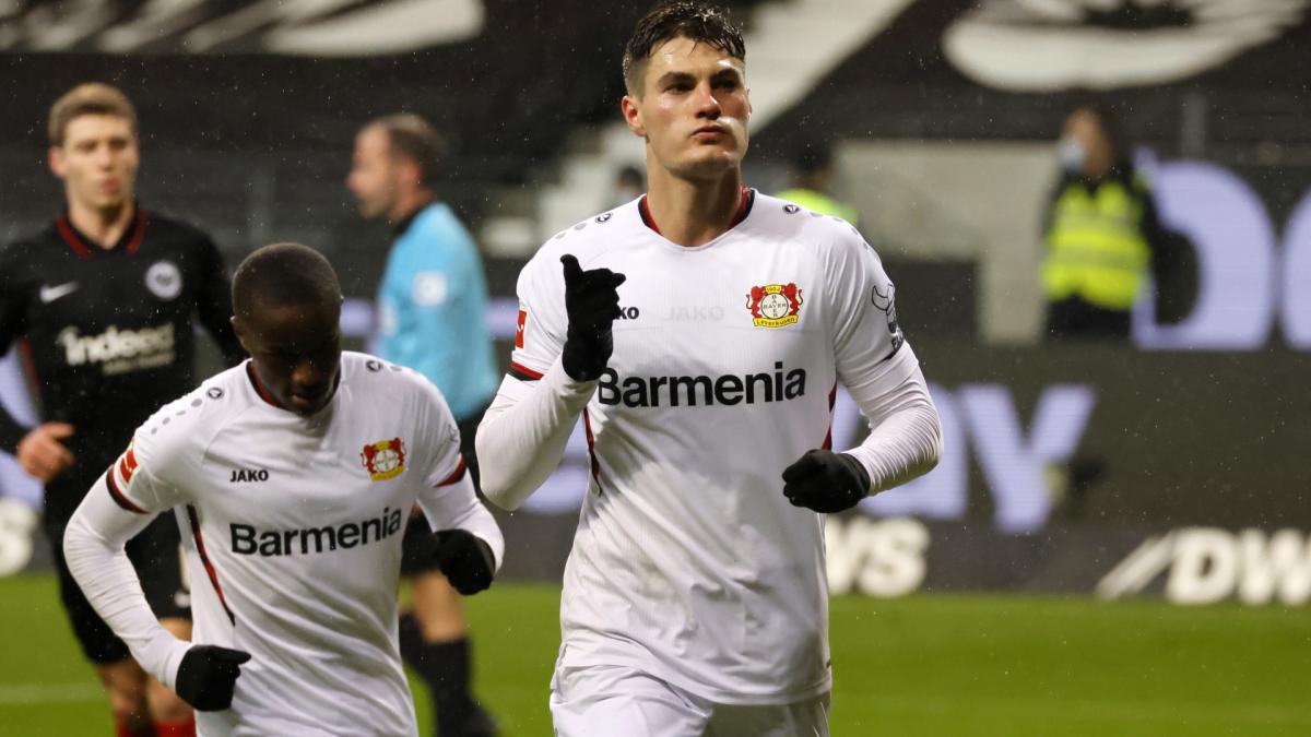 Patrick Schick prolonge au Bayer Leverkusen