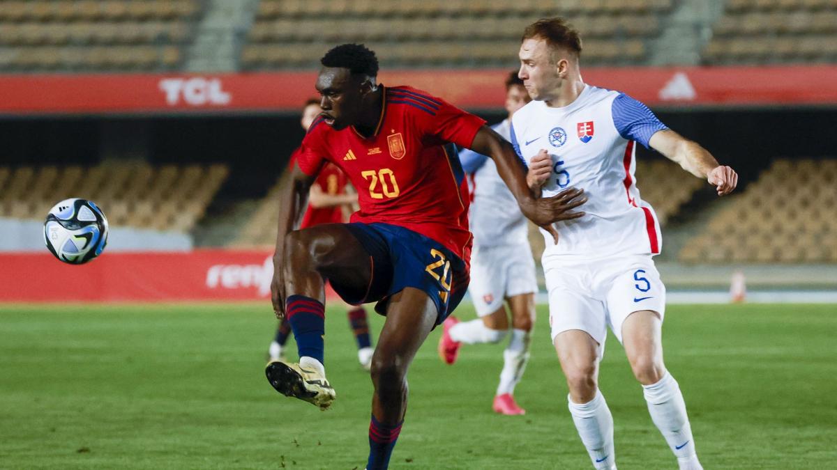 Porto recrute finalement le crack espagnol Samu Omorodion