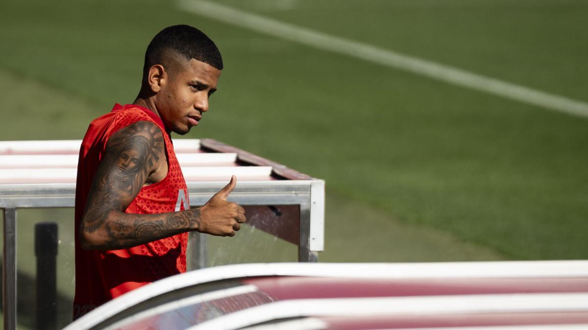 Manchester City : Pep Guardiola s’enflamme pour Savio