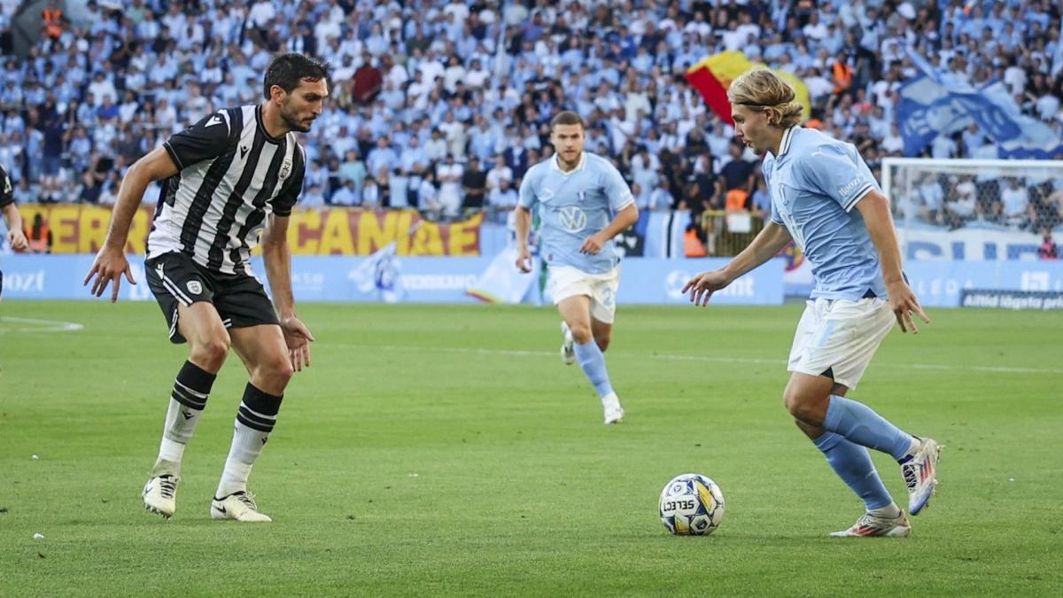 Sebastian Nanasi file à Strasbourg