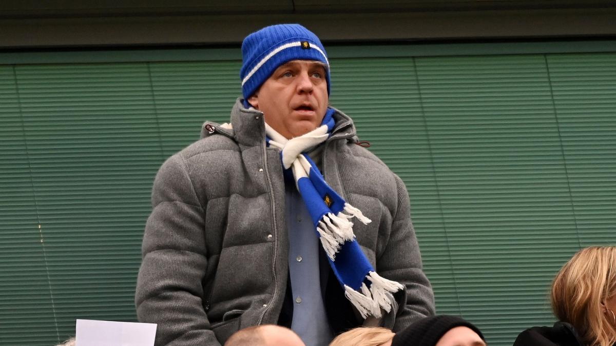 Chelsea : Todd Boehly prend cher
