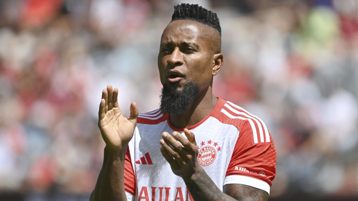 L’incroyable évolution physique de Zé Roberto