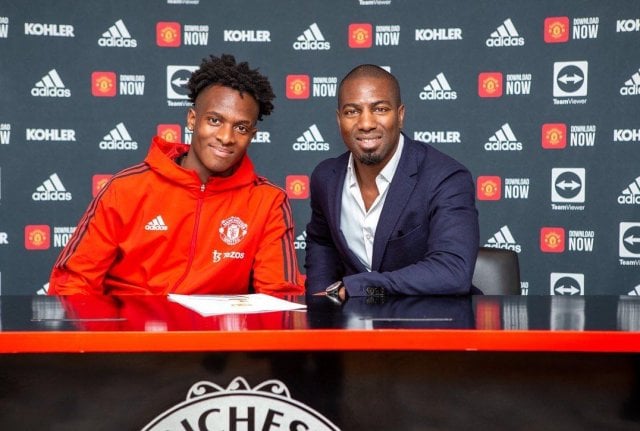 Noam Emeran prolonge à Manchester United