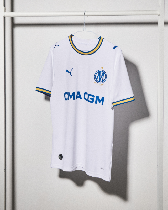 L’Olympique de Marseille dévoile son nouveau maillot pour la saison ...